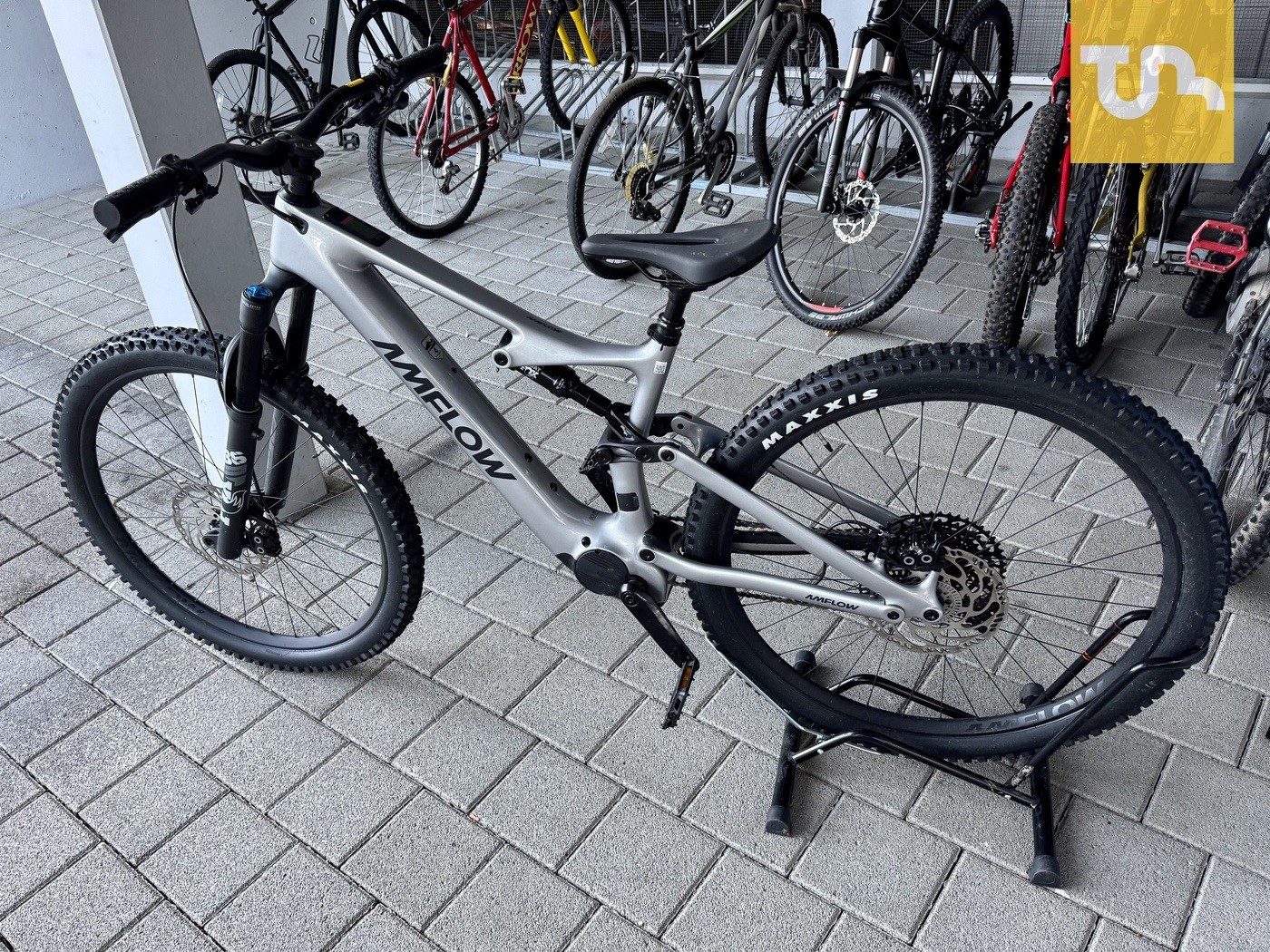 Ausprobiert: Amflow PL Carbon E-MTB mit Motor von Drohnenhersteller DJI ...